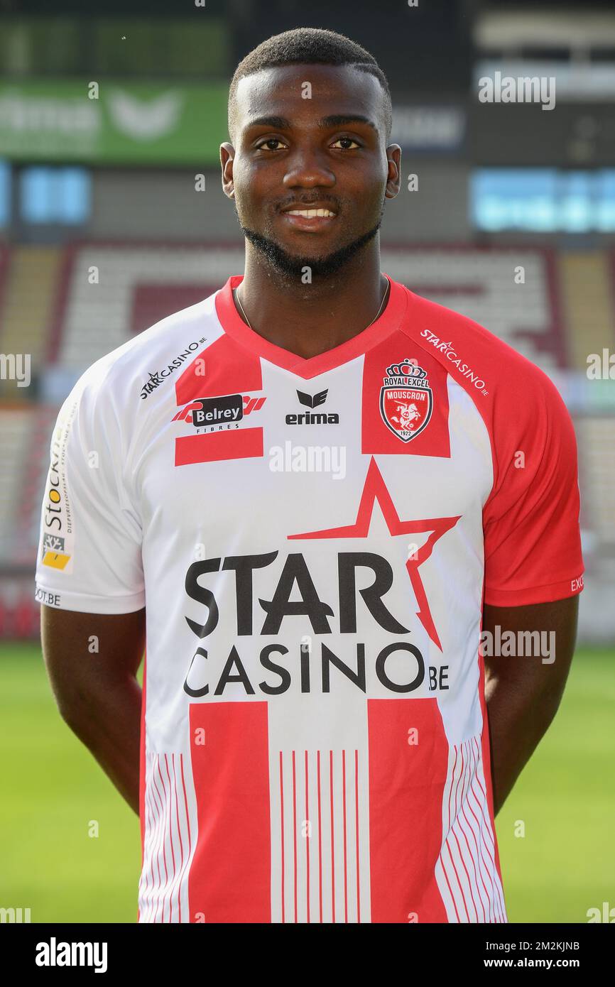 Pierrot foto hi-res stock photography and images - Alamy