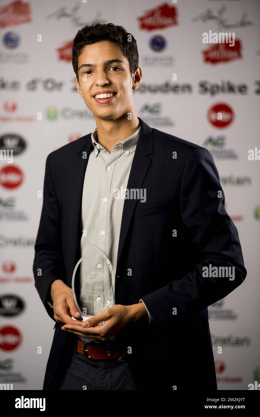 Belgian Jonathan Sacoor poses for the photographer at the 'Golden Spike ...