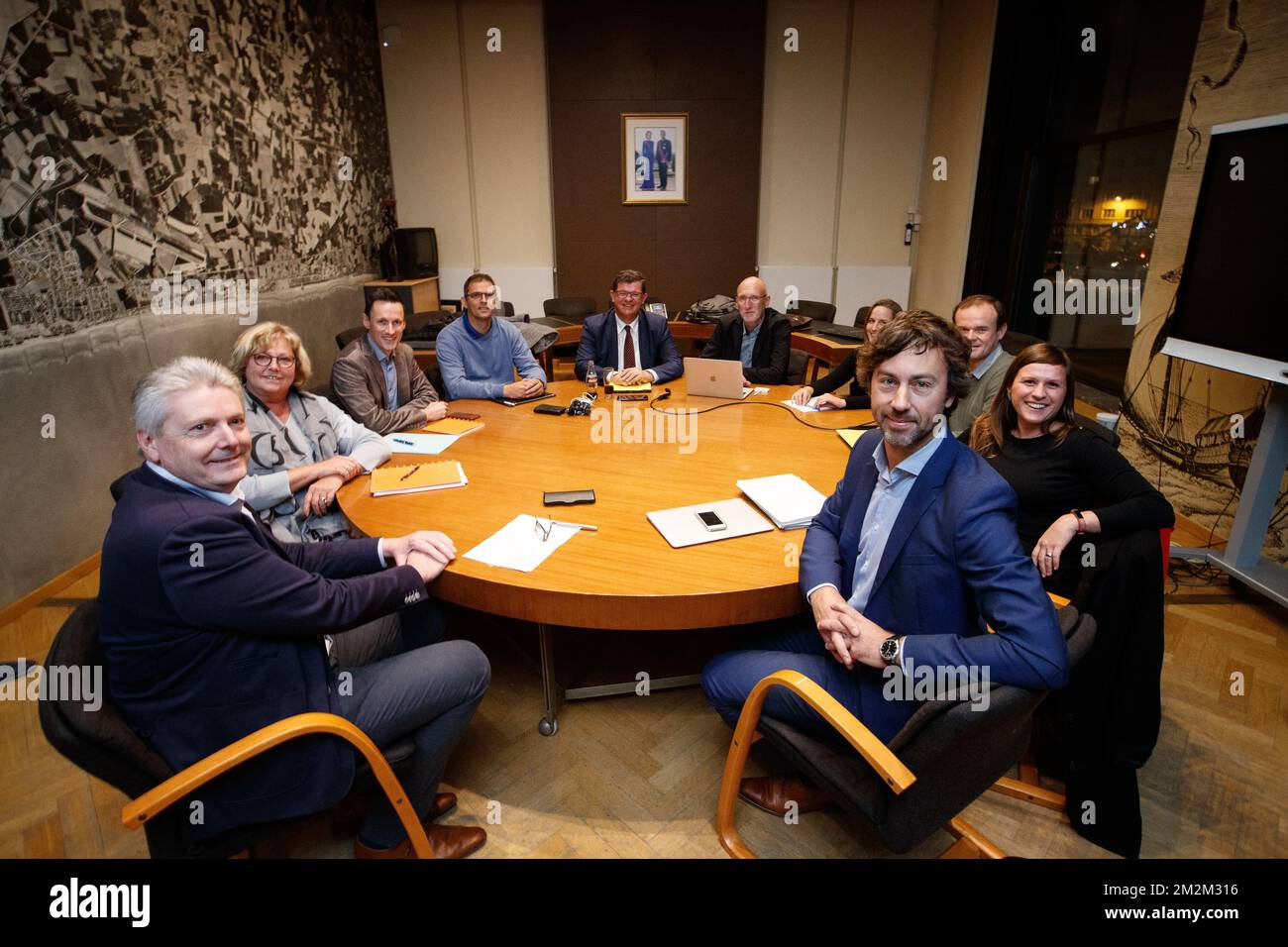 CD&V's negotiator Cyriac Borloo, Oostende's CD&V Krista Claeys, N-VA's ...