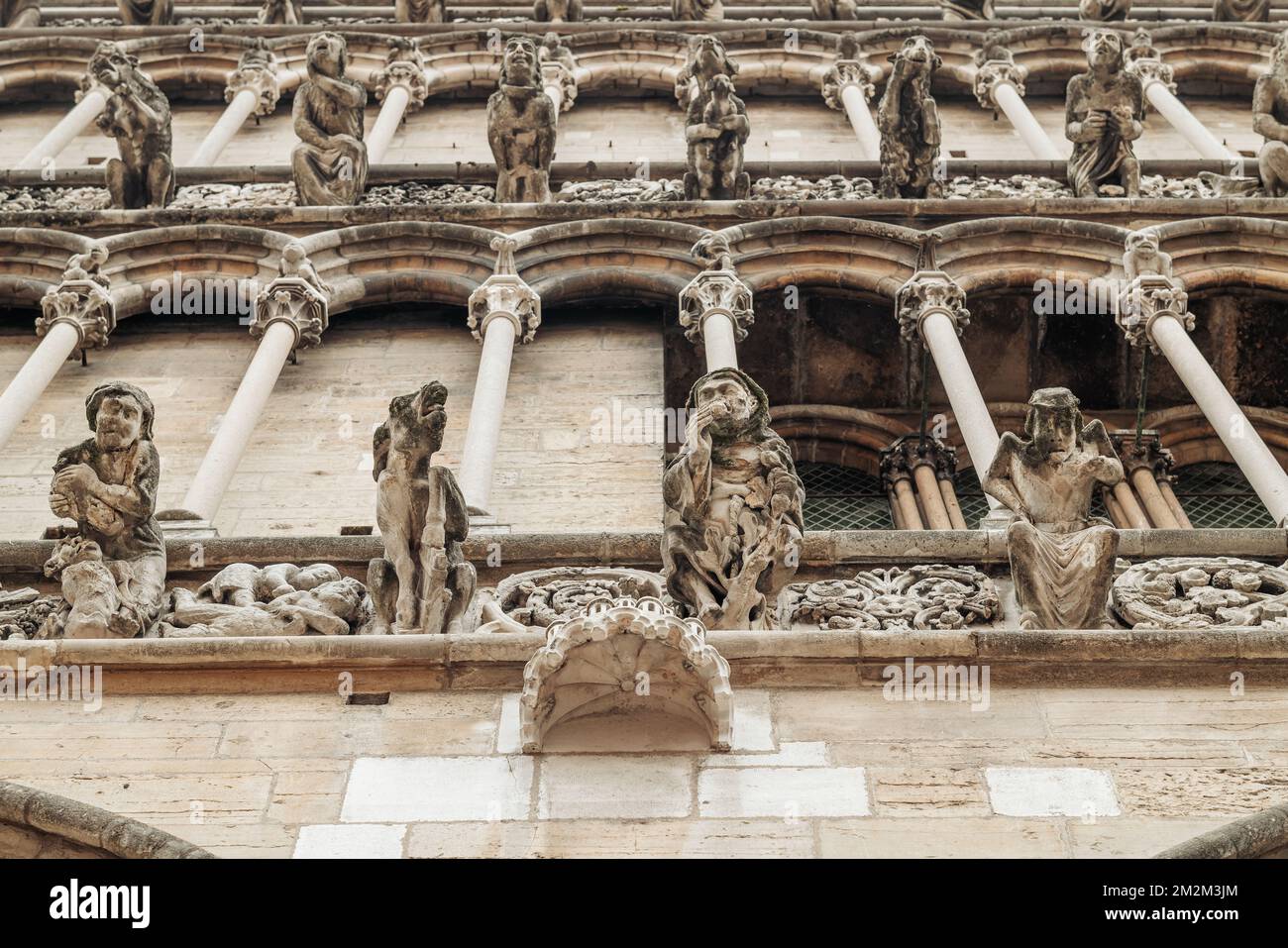 Statue Detail of Église Notre-Dame de Dijon Stock Photo - Alamy