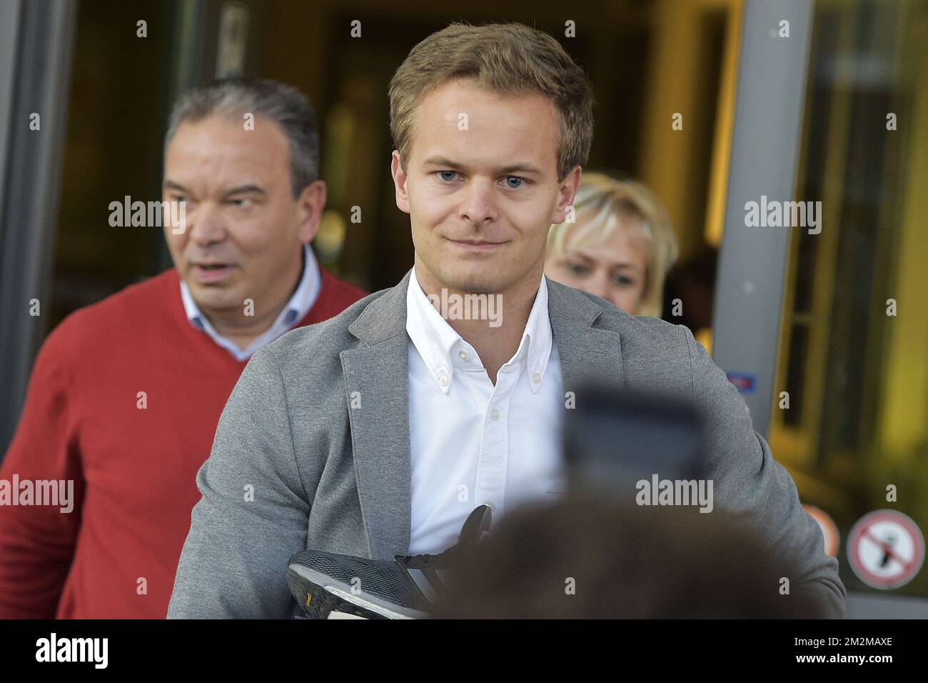 Operation mains propres hi-res stock photography and images - Alamy