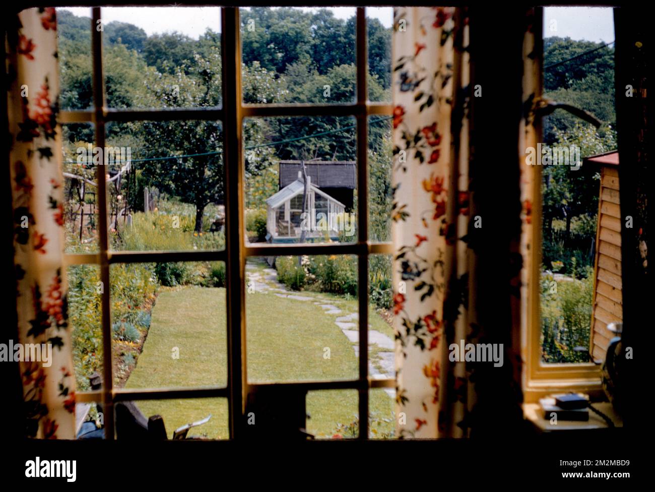 The Dovers, England , Gardens, Windows. Edmund L. Mitchell Collection ...