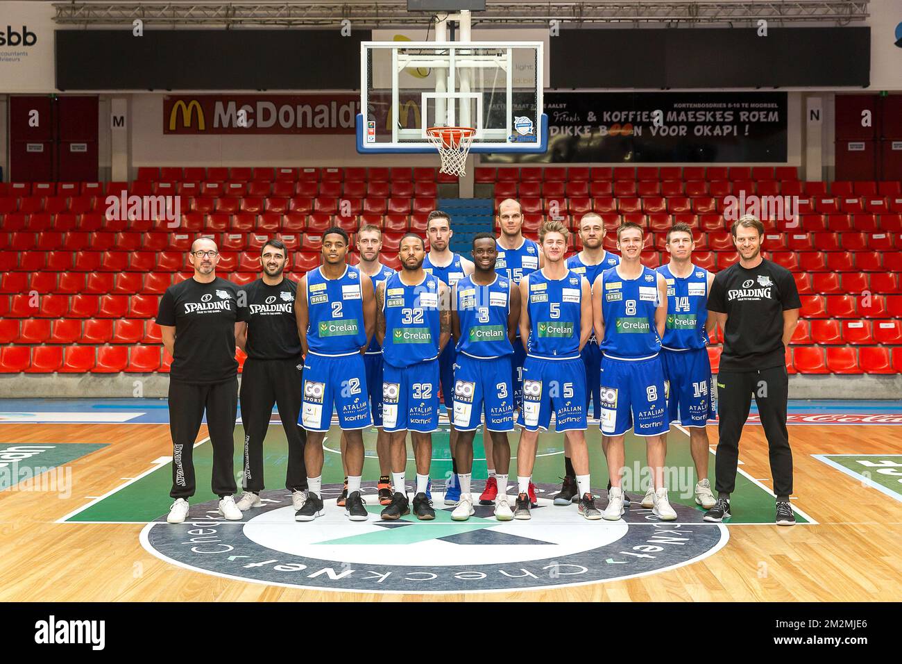 Groupe scout hi-res stock photography and images - Alamy