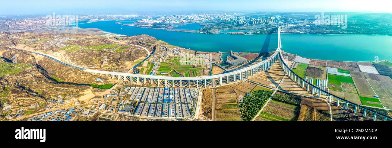 Aerial photo shows the connecting line of the Yellow River Rail ...