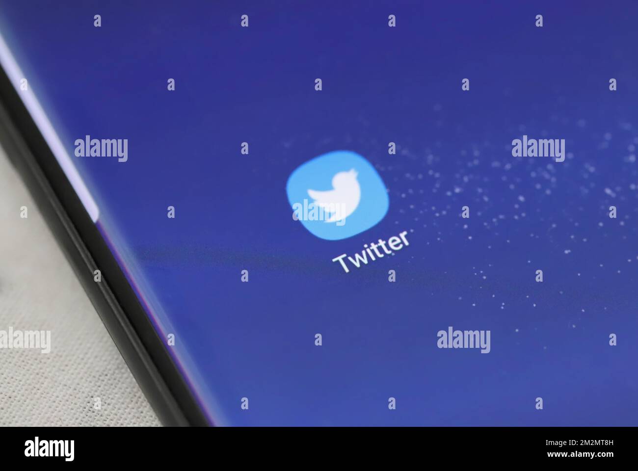 Twitter logo display computer screen hi-res stock photography and ...