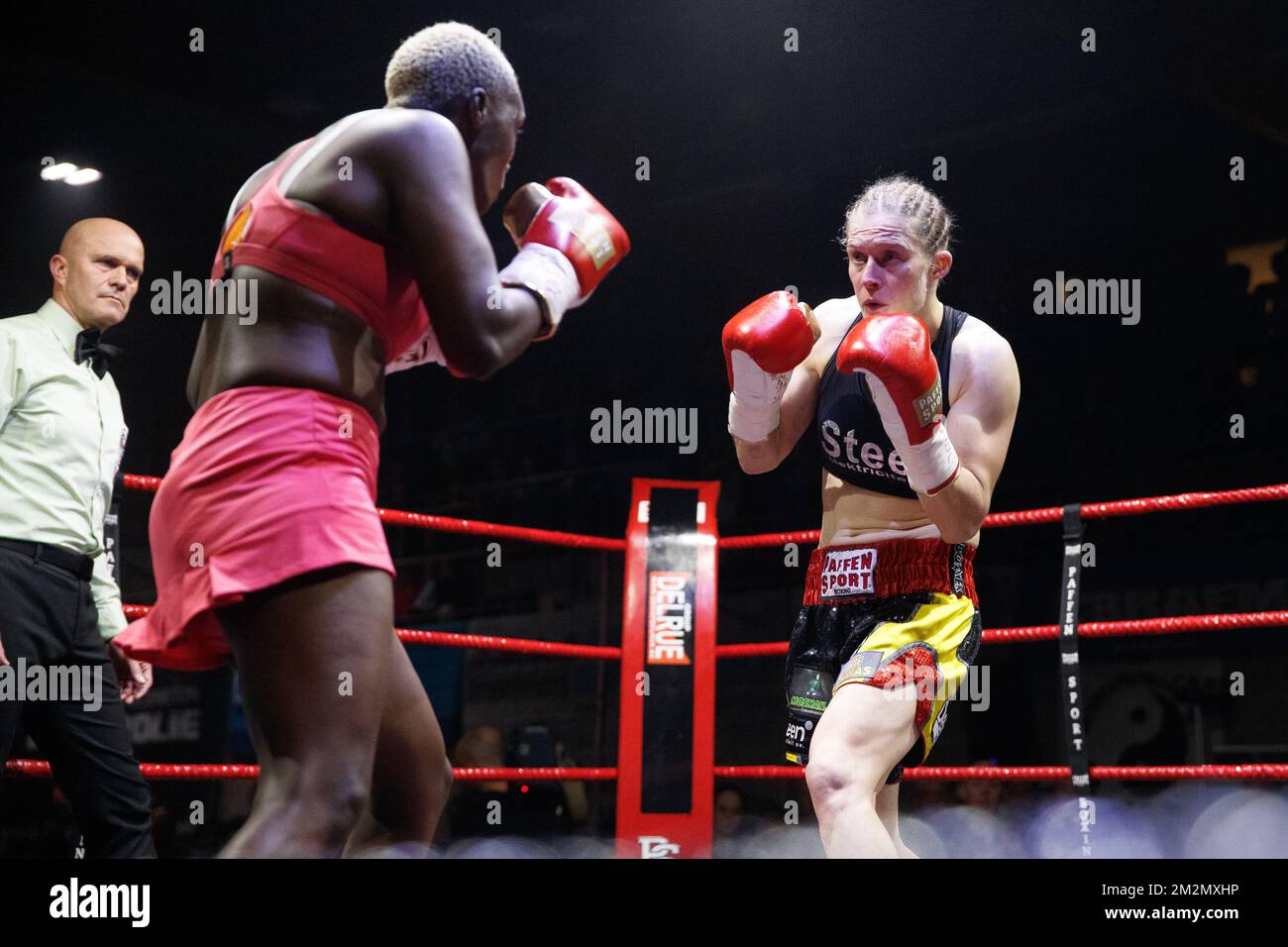 Belgian Delfine Persoon and Kenian Judy Waguthii pictured during the ...