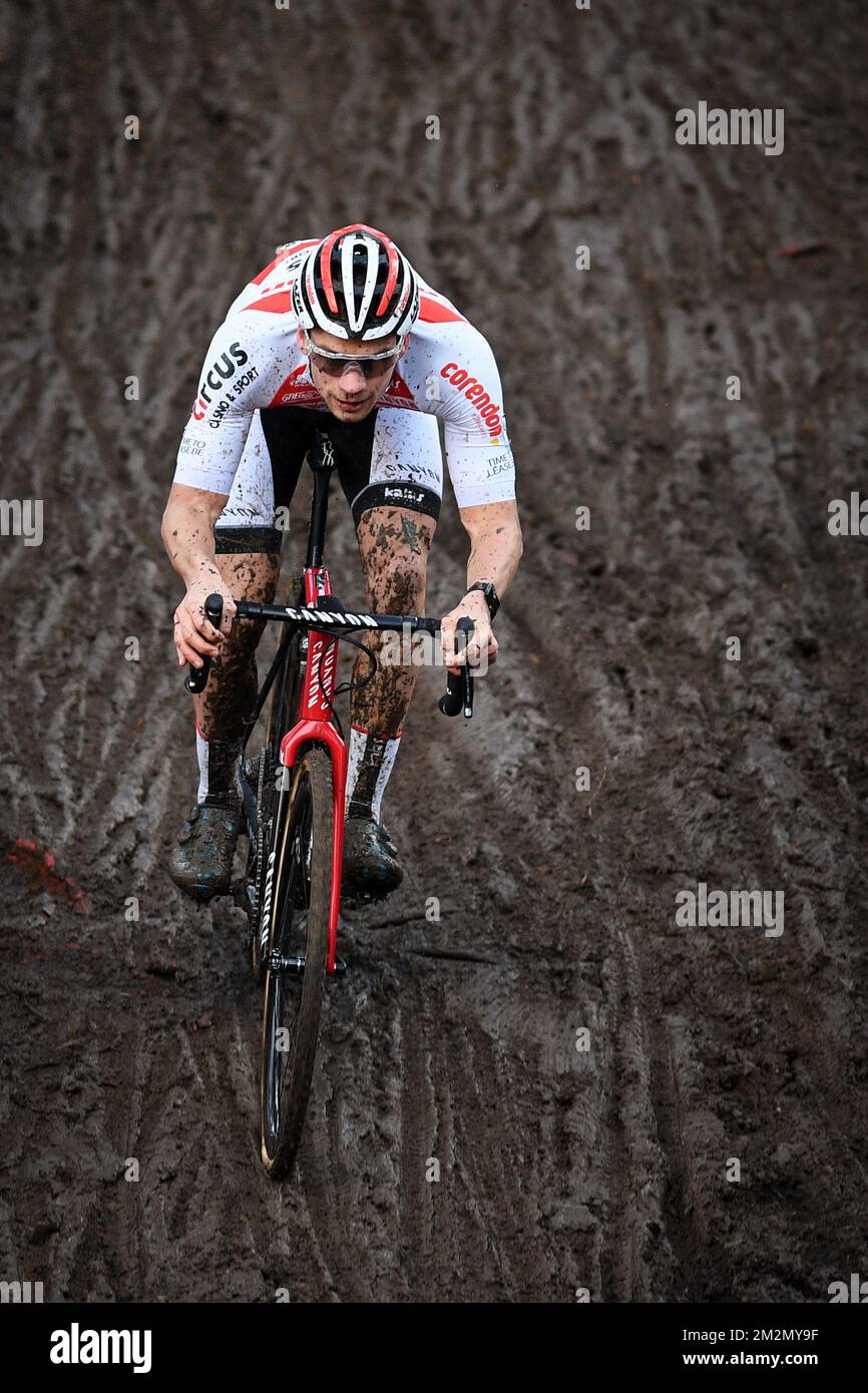 Dutch David Van Der Poel pictured in action during the men elite race ...