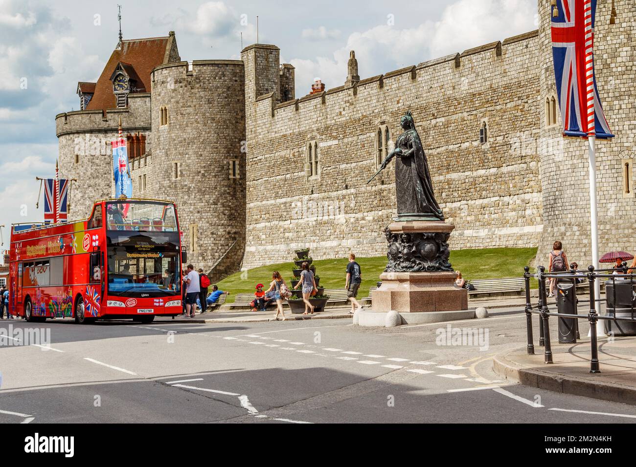 WINDSOR, GREAT BRITAIN - MAY 19, 2014: This is a tourist bus and a ...