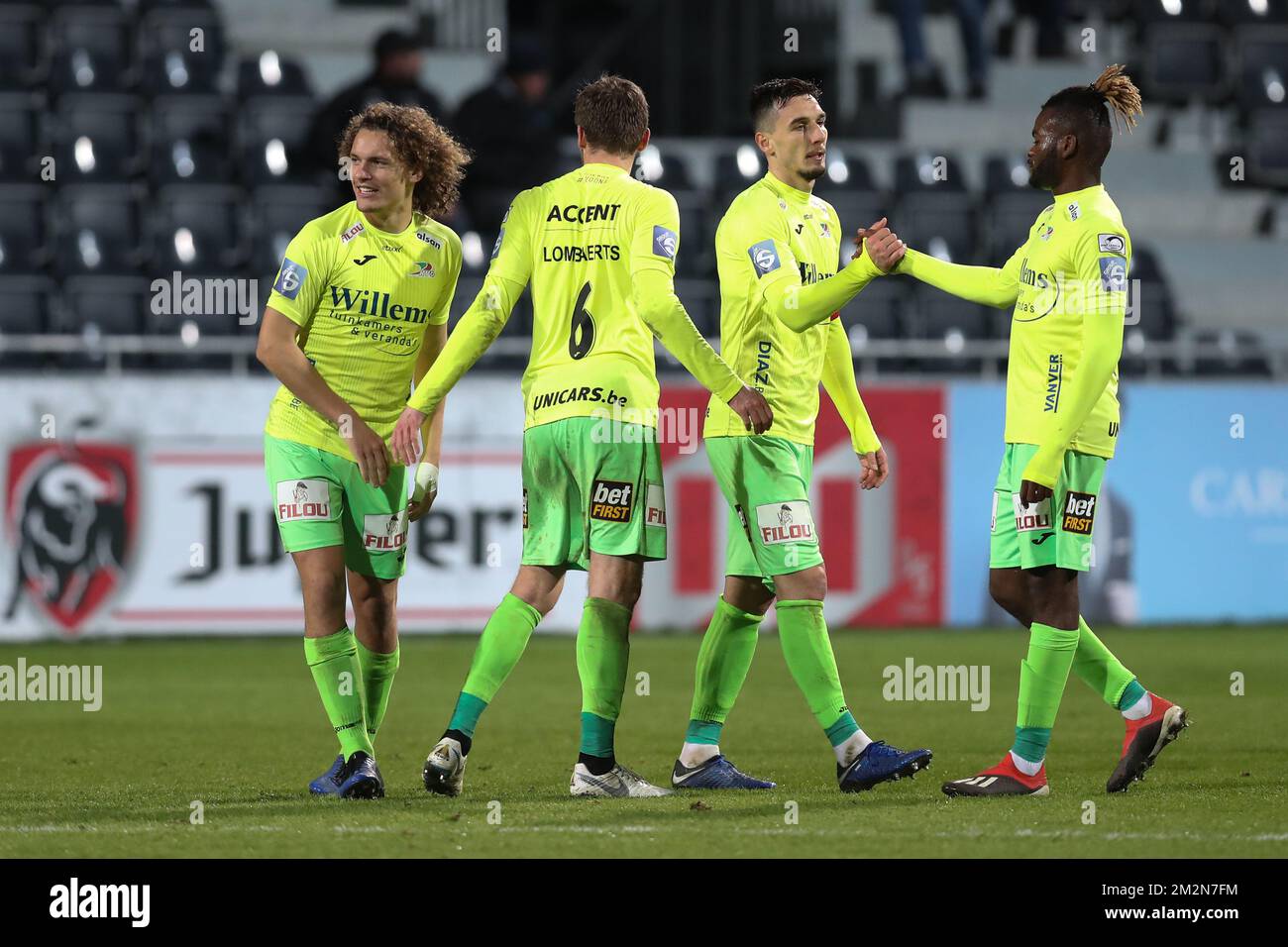 Oostende's players celebrate after winning a soccer game between KAS ...