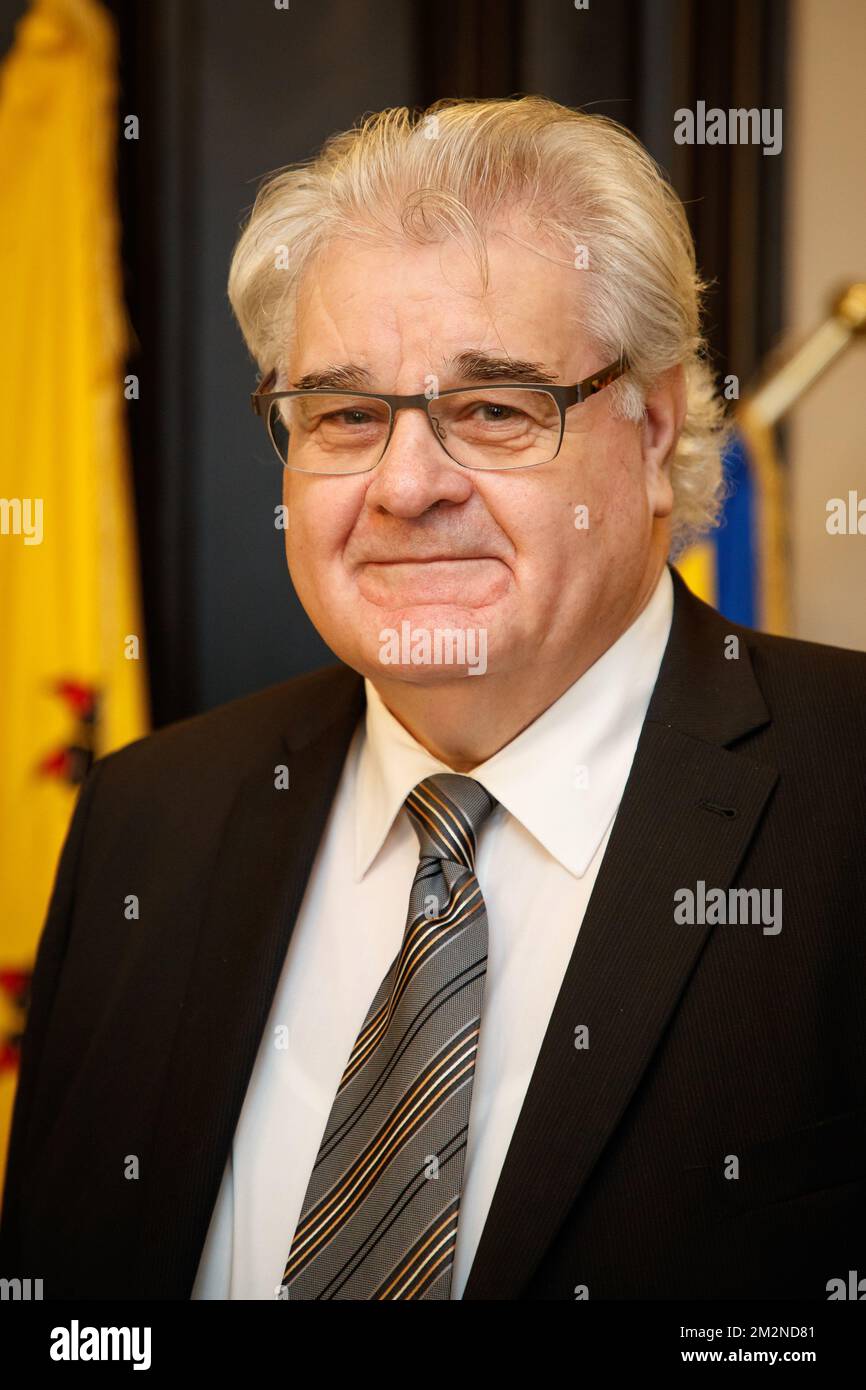 Pittem's Mayor Ivan Delaere pictured during an oath taking ceremony for ...