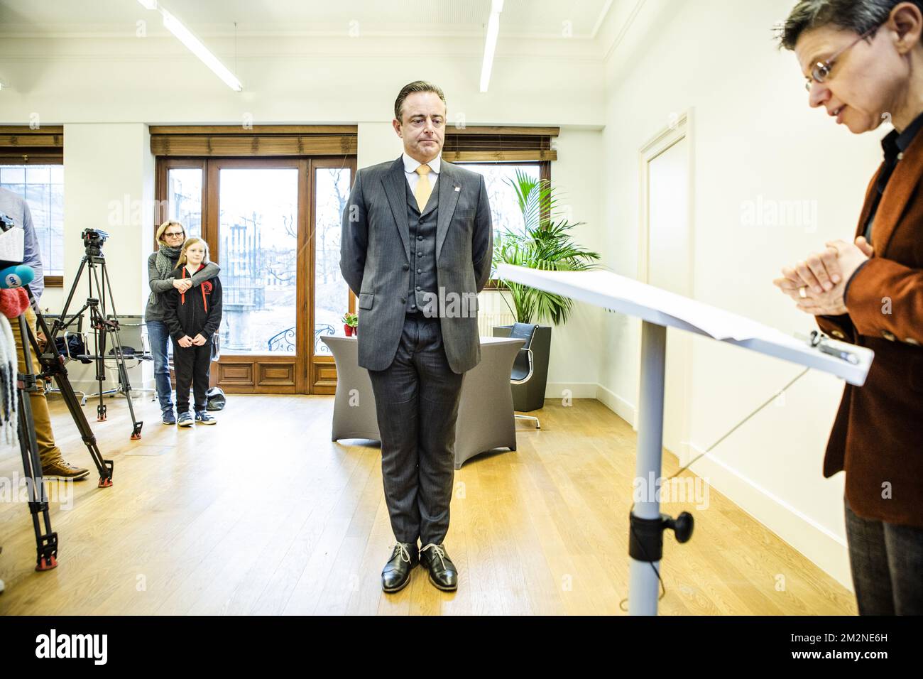 Antwerp Mayor Bart De Wever (C), his wife Veerle Hegge and their ...