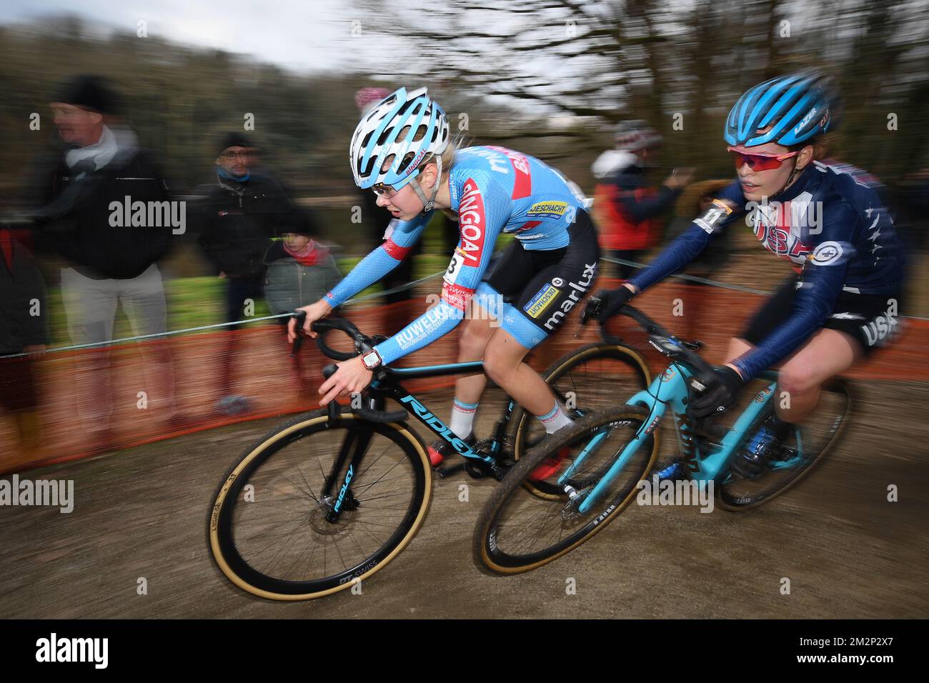 Belgian Laura Verdonschot and Us Clara Honsinger pictured in action ...