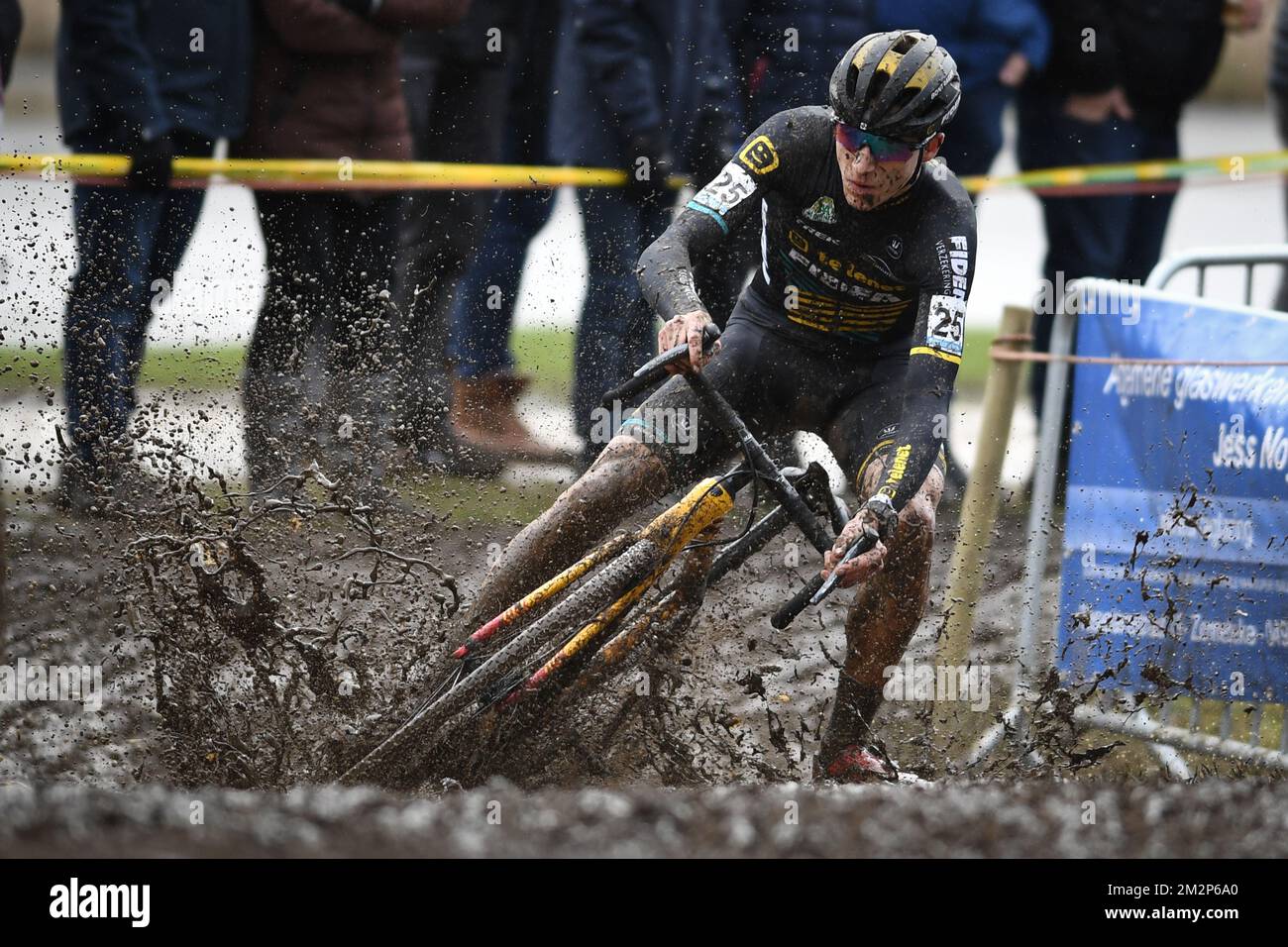 Belgian Nicolas Cleppe falls during the men's elite race during the ...