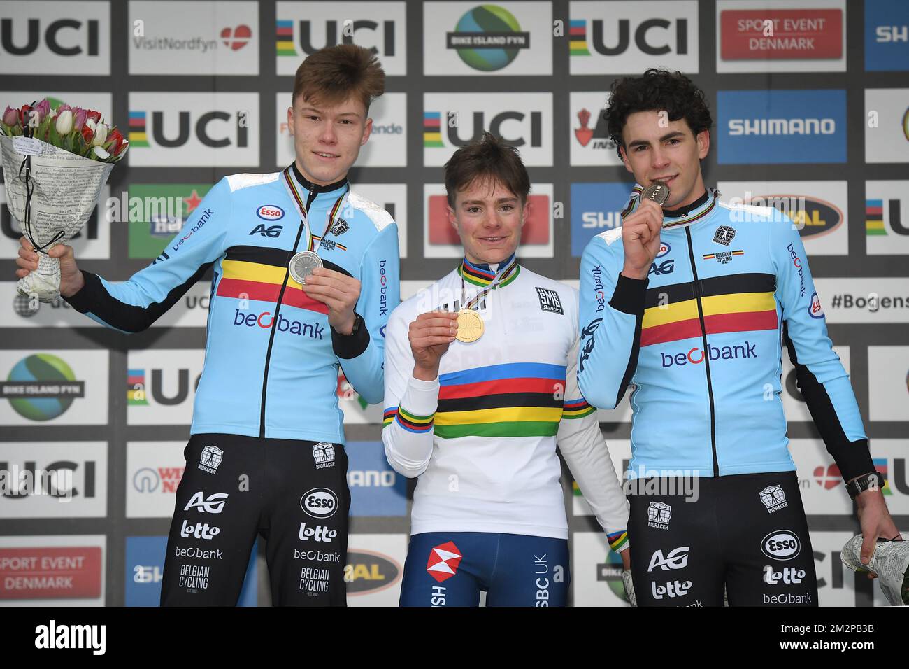 Belgian Witse Meeussen , winner of the silver medal, Britsh Ben Tullet ...