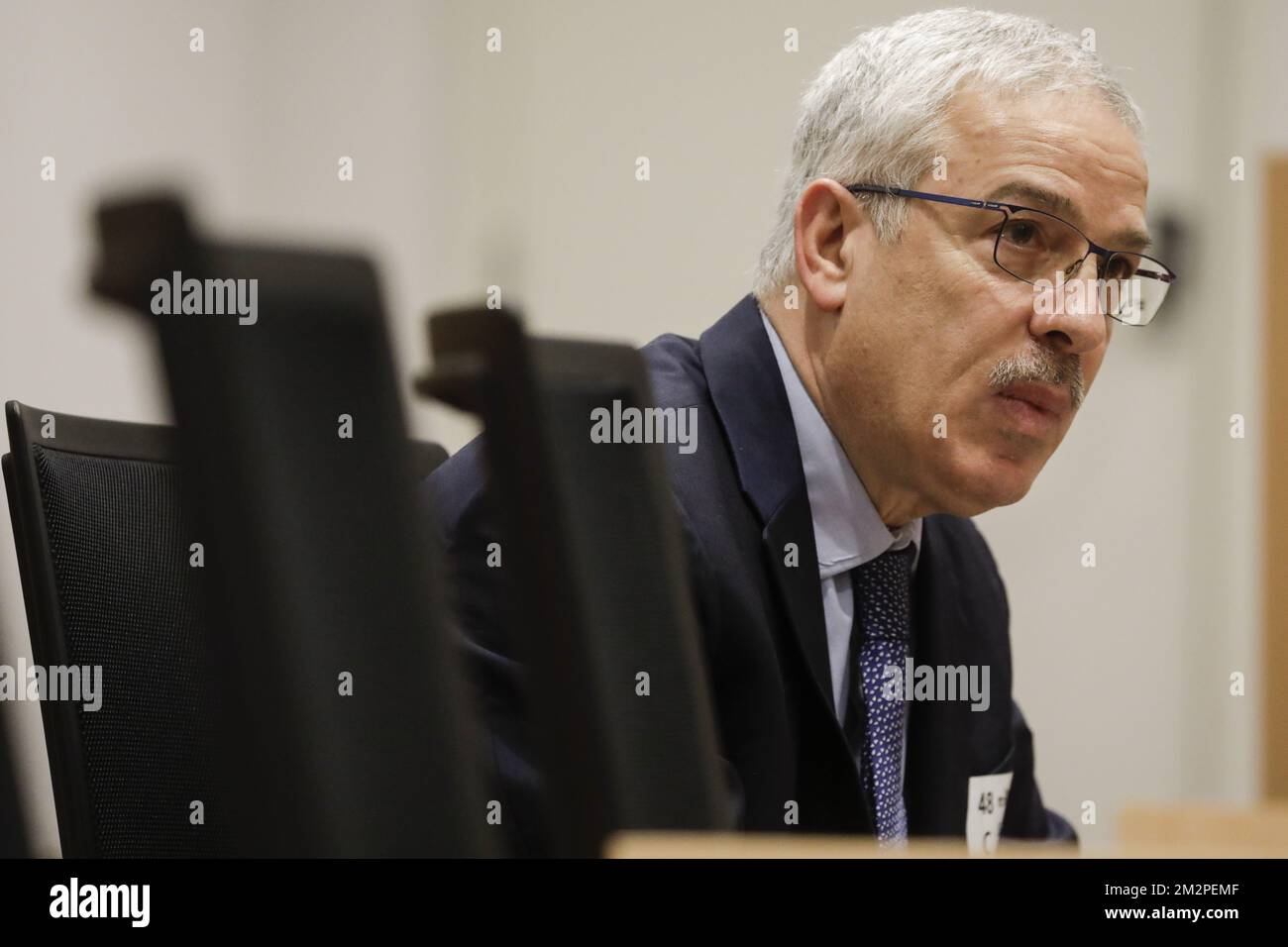 Humanitarian visa hi-res stock photography and images - Alamy