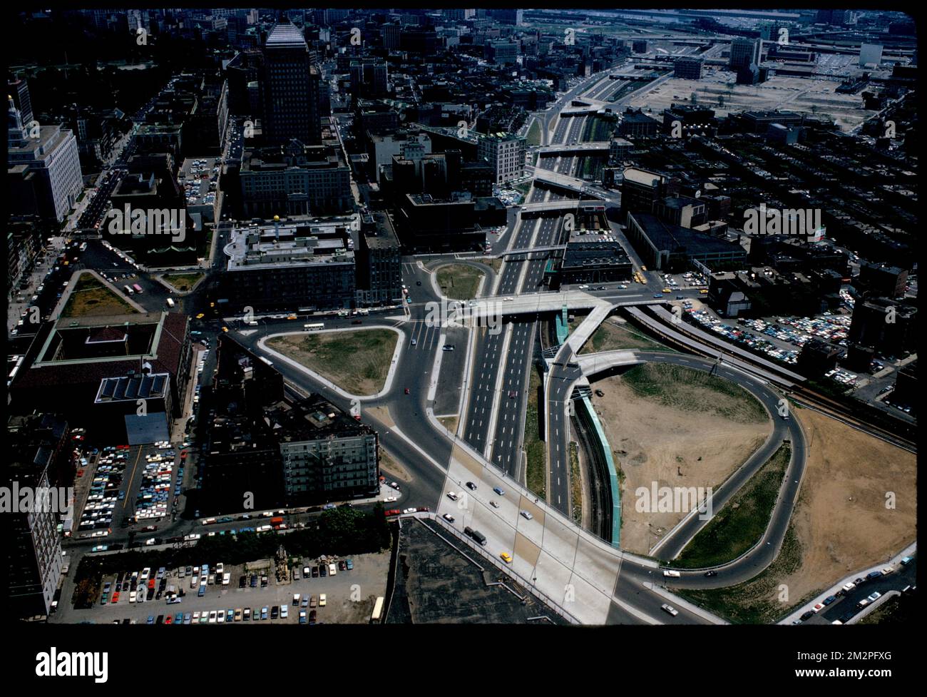 Elevated view of highway going through Boston , Cities & towns, Roads ...
