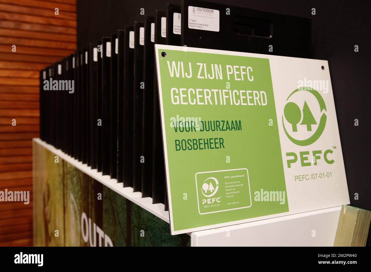 Pefc logo hi-res stock photography and images - Alamy