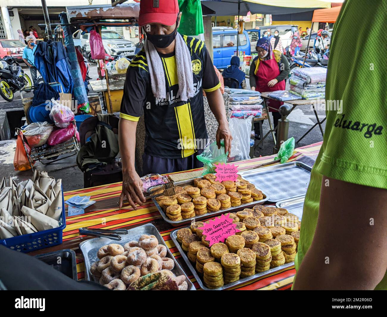 Malaysian cookies hi-res stock photography and images - Alamy
