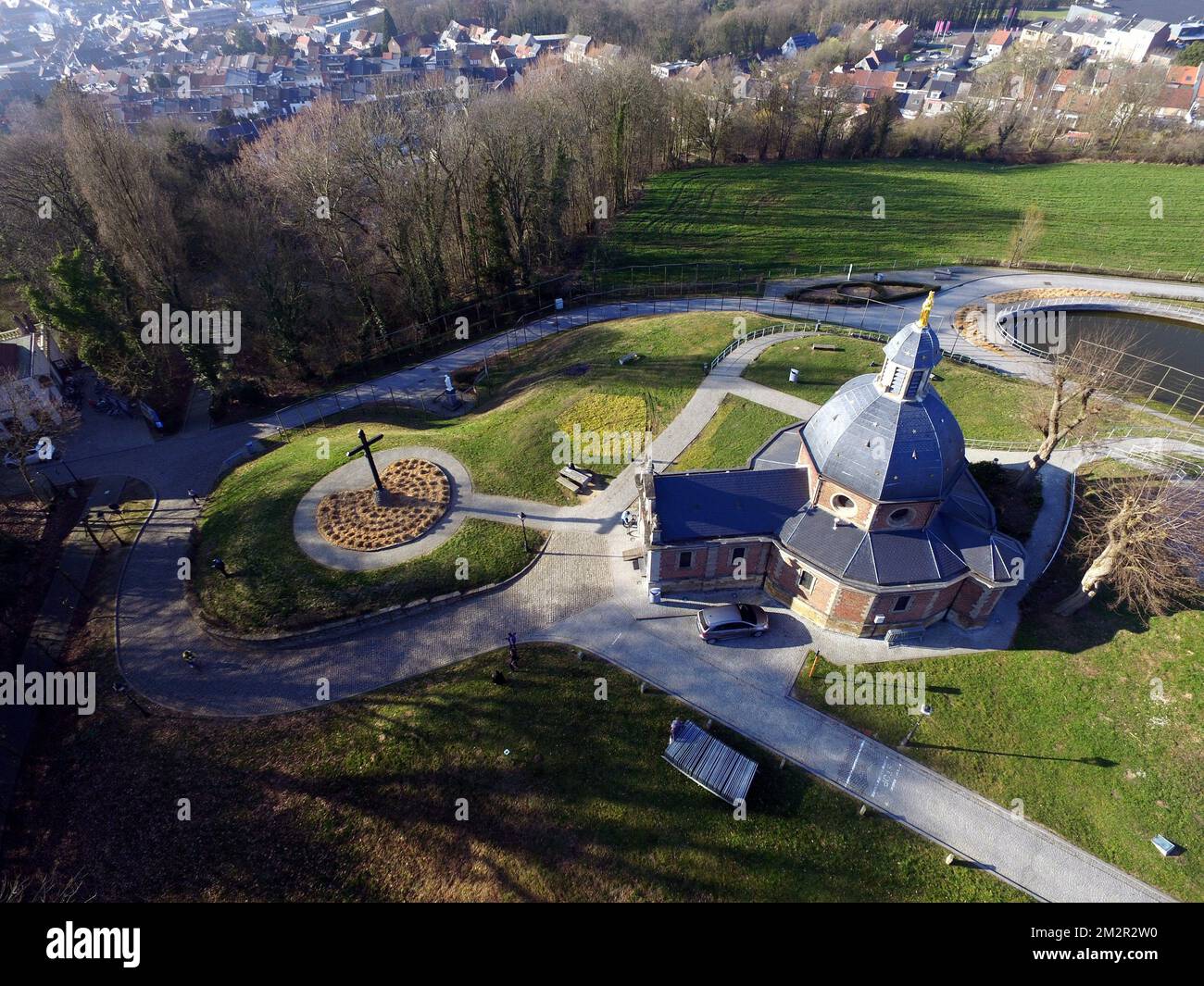This aerial image shows the 'Muur van Geraardsbergen' hill, part of a ...