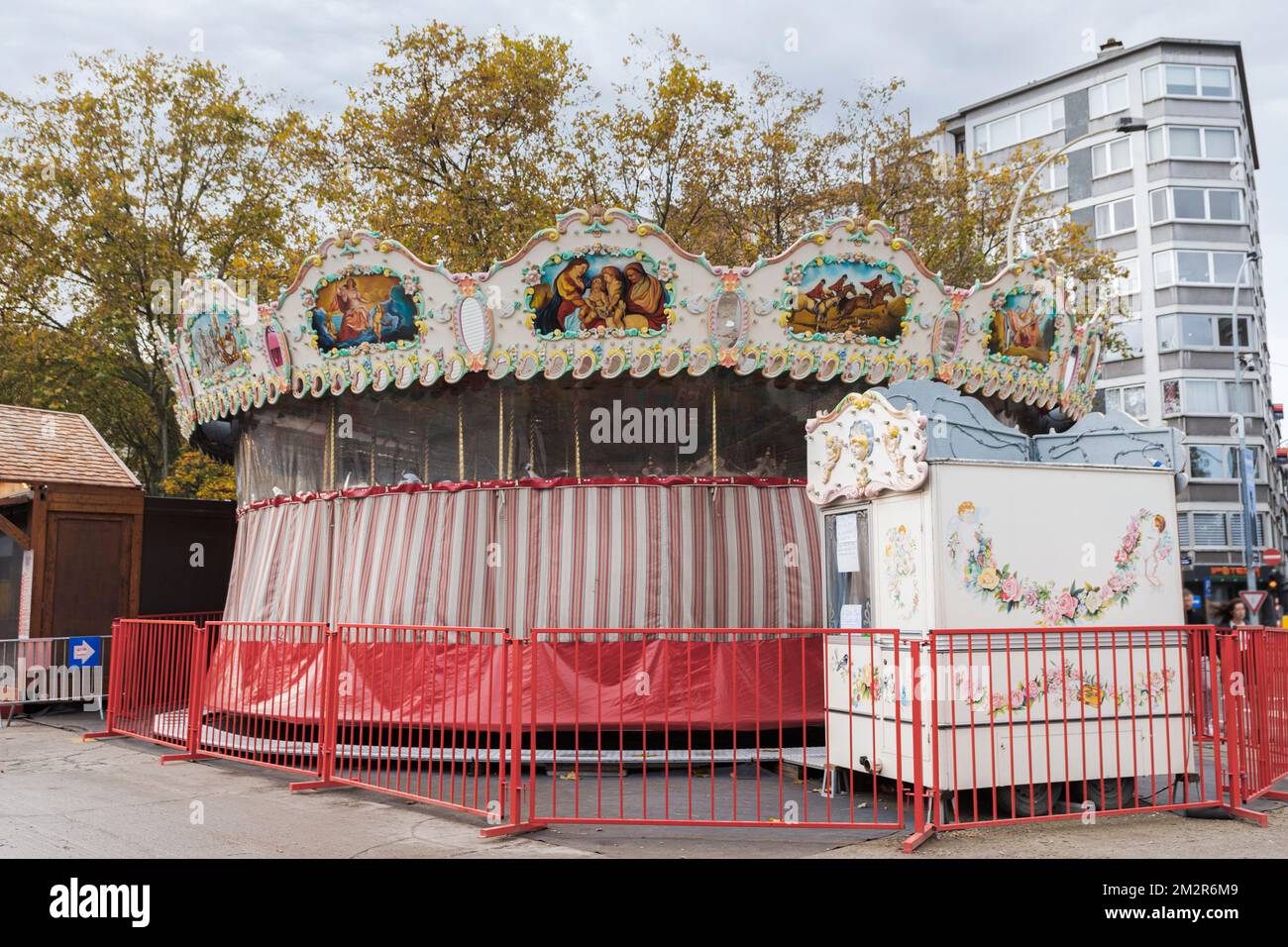 Liege. Wallonia - Belgium 31-10-2021. Amusement park before opening ...