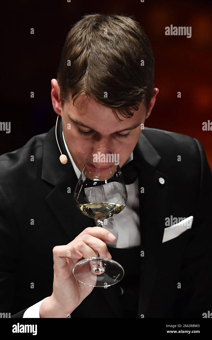 Best sommelier in the world hi-res stock photography and images - Alamy