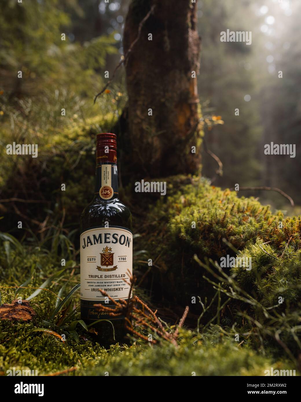 Jameson moss hi-res stock photography and images - Alamy