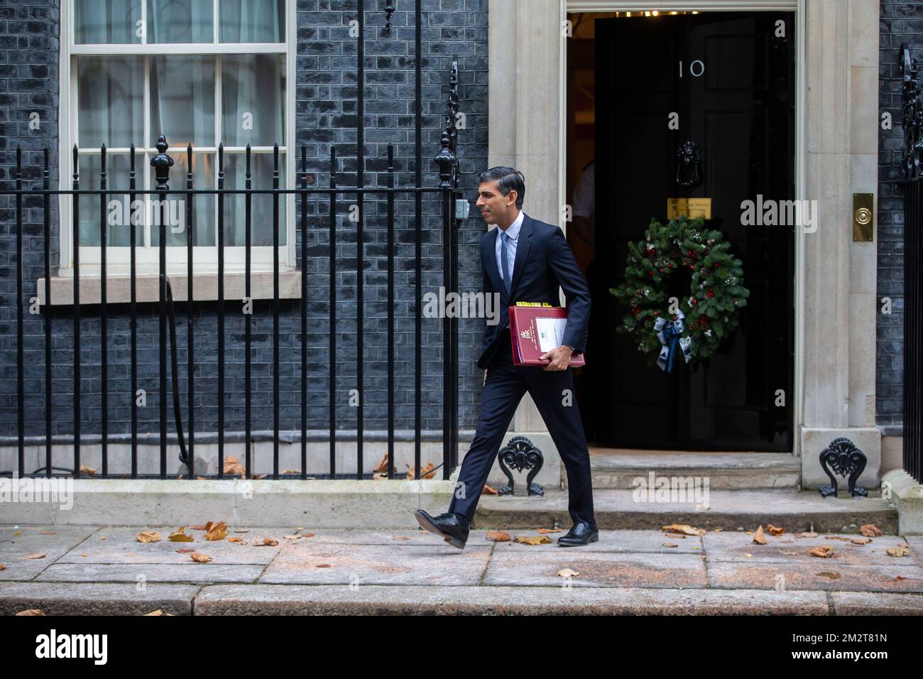 London, England, UK. 14th Dec, 2022. UK Prime Minister RISHI SUNAK leaves 10 Downing Street ...