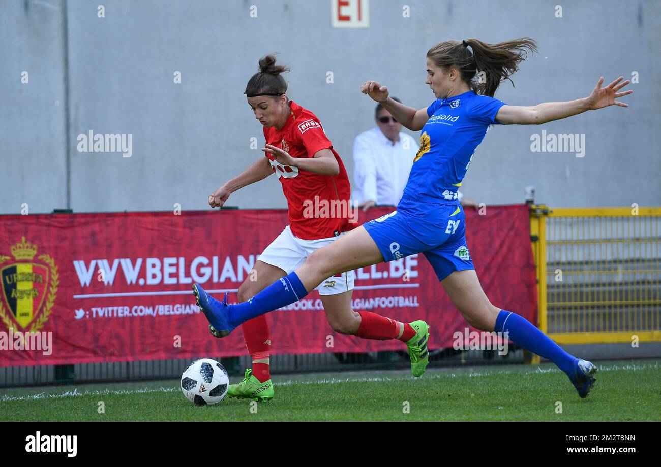 Standard's Justine Blave and Gent's Marie Minnaert pictured in action ...