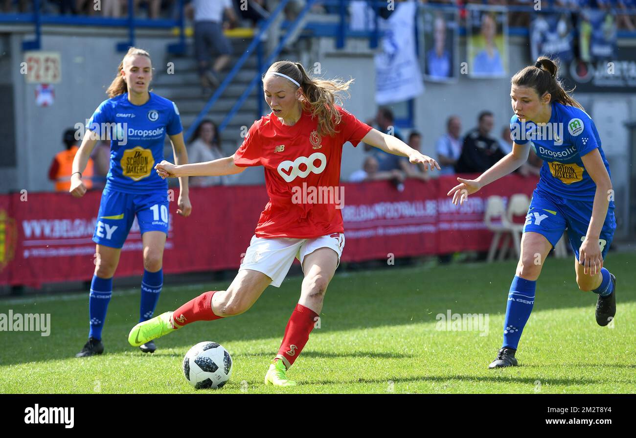 Standard's Lisa Petry and Gent's Nicky Van Den Abbeele pictured in ...