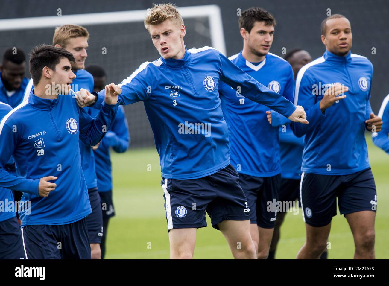 Gent's Thibault De Smet and Gent's Eric Smith pictured during a ...