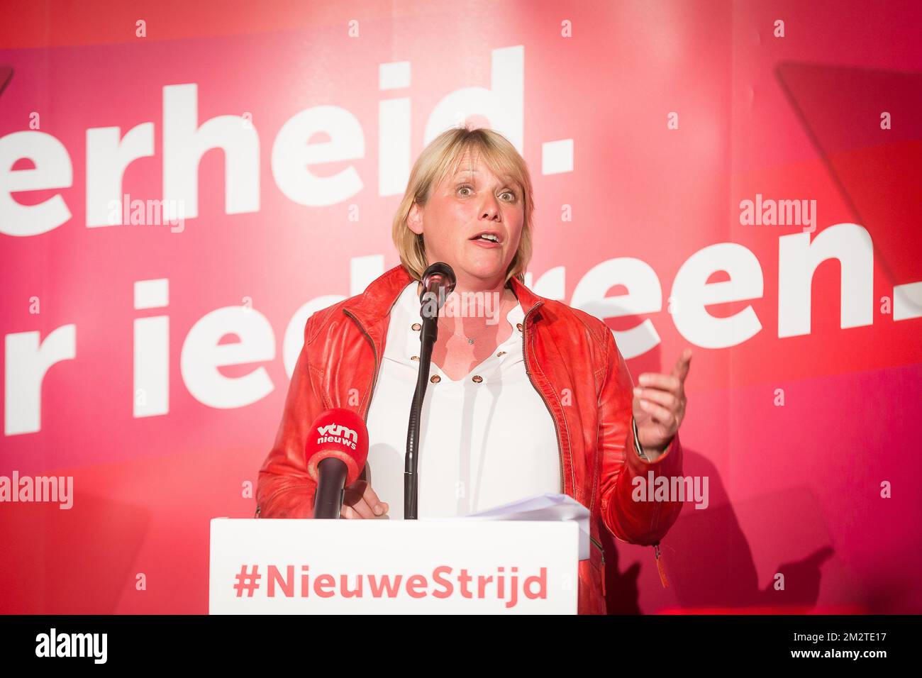 Journee internationale des travailleurs hi-res stock photography and ...