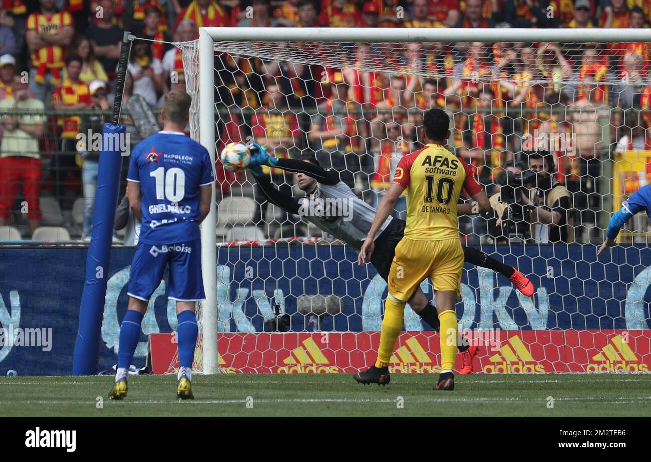 Mechelen's goalkeeper Michael Verrips pictured in action during a ...
