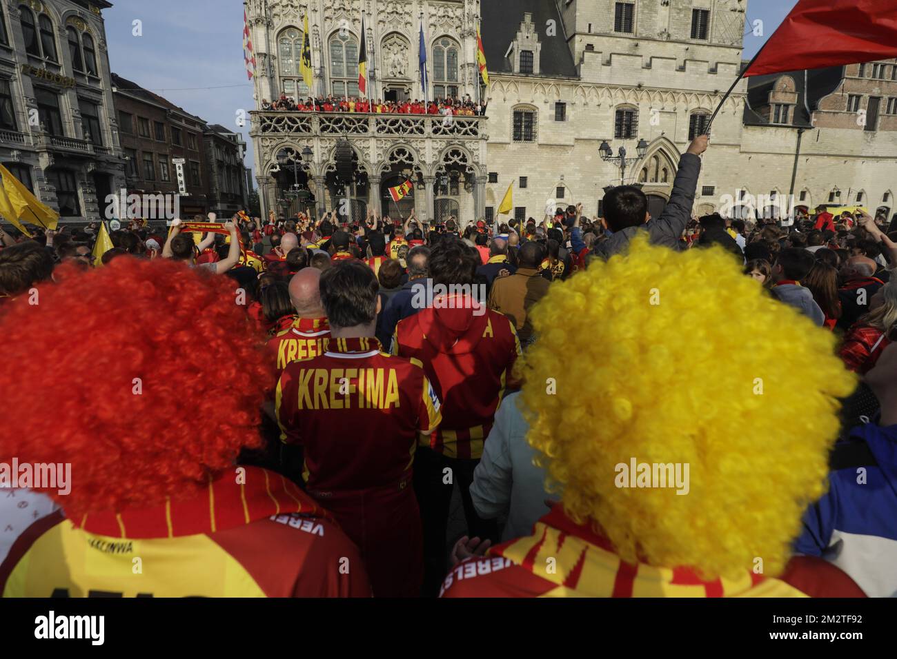 Mechelen's players pictured on the city hall balcony, during the ...