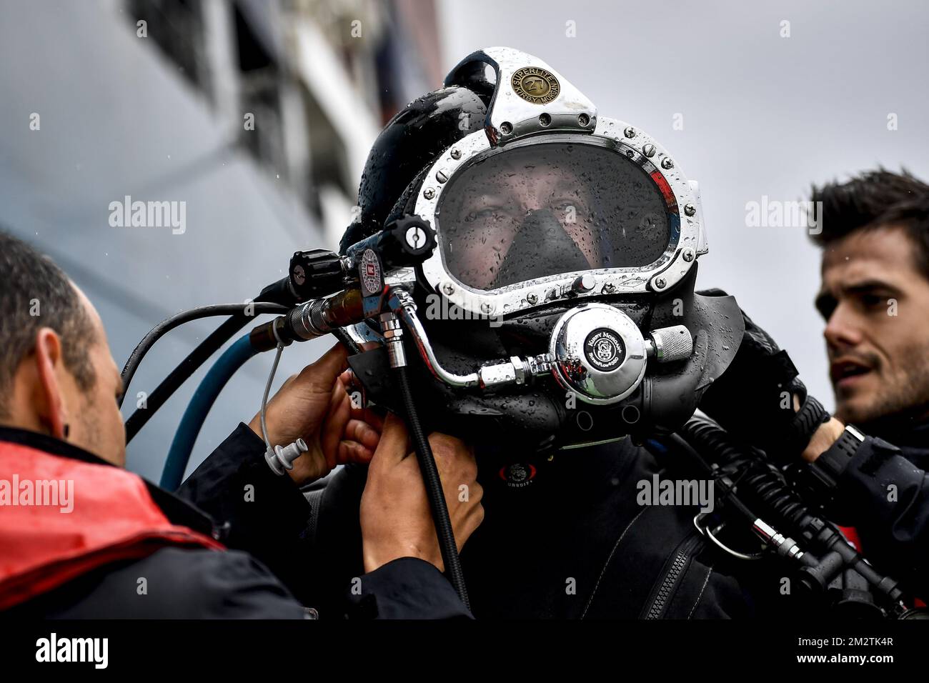 Laboratoriumgebouw hi-res stock photography and images - Alamy