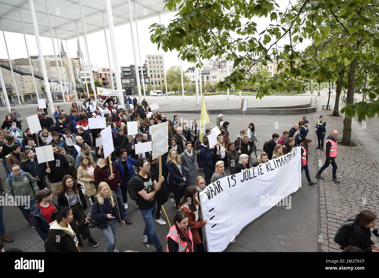 Greta thunberg illustration hi-res stock photography and images - Alamy