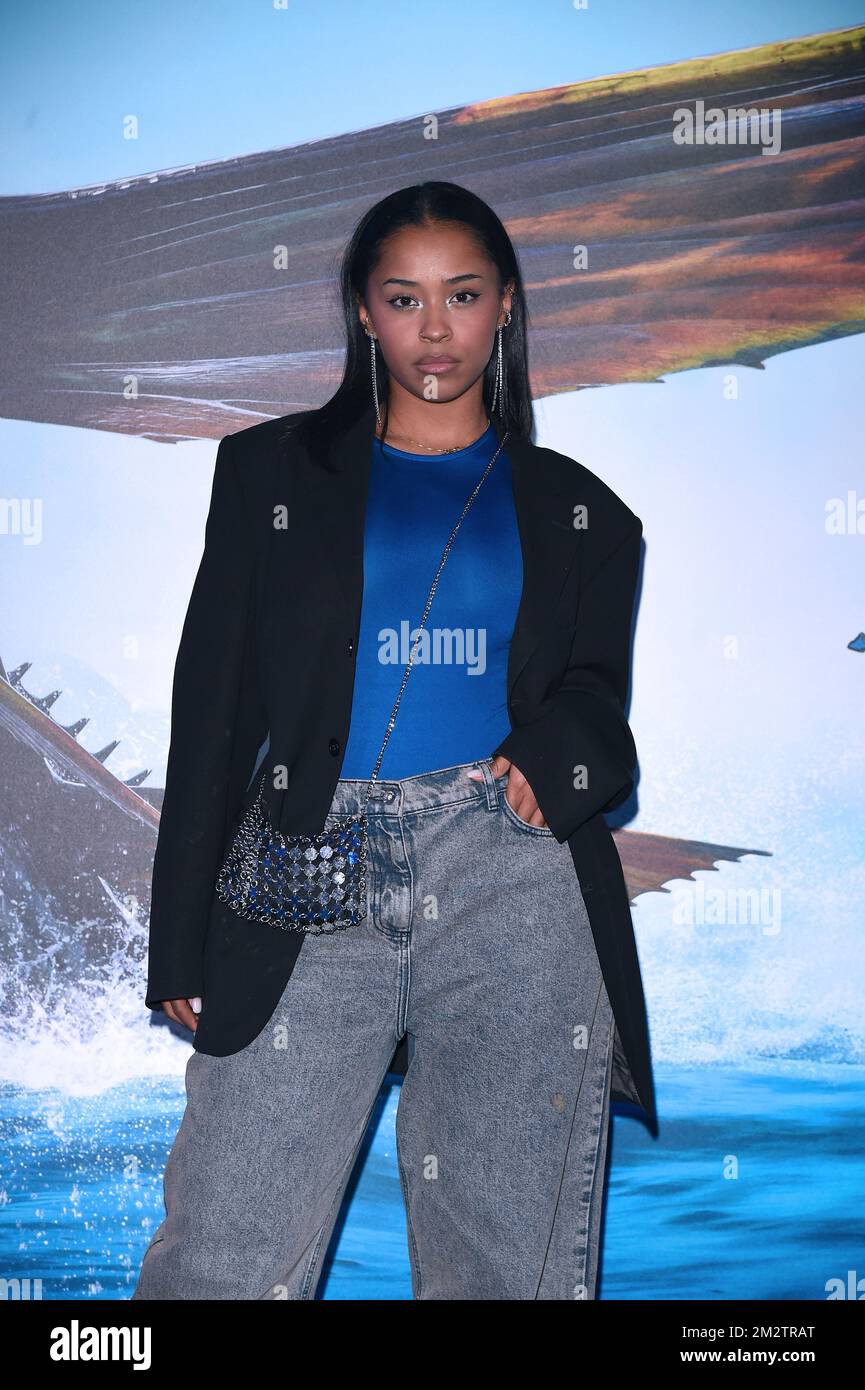 2022 avatar hi-res stock photography and images - Alamy