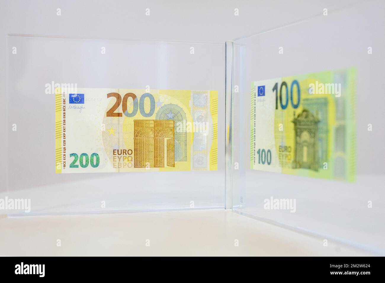 Eurobiljetten hi-res stock photography and images - Alamy