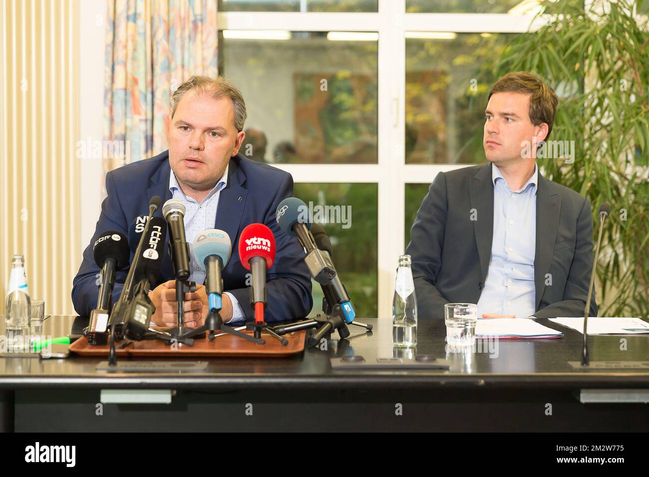 Open source photo hi-res stock photography and images - Alamy