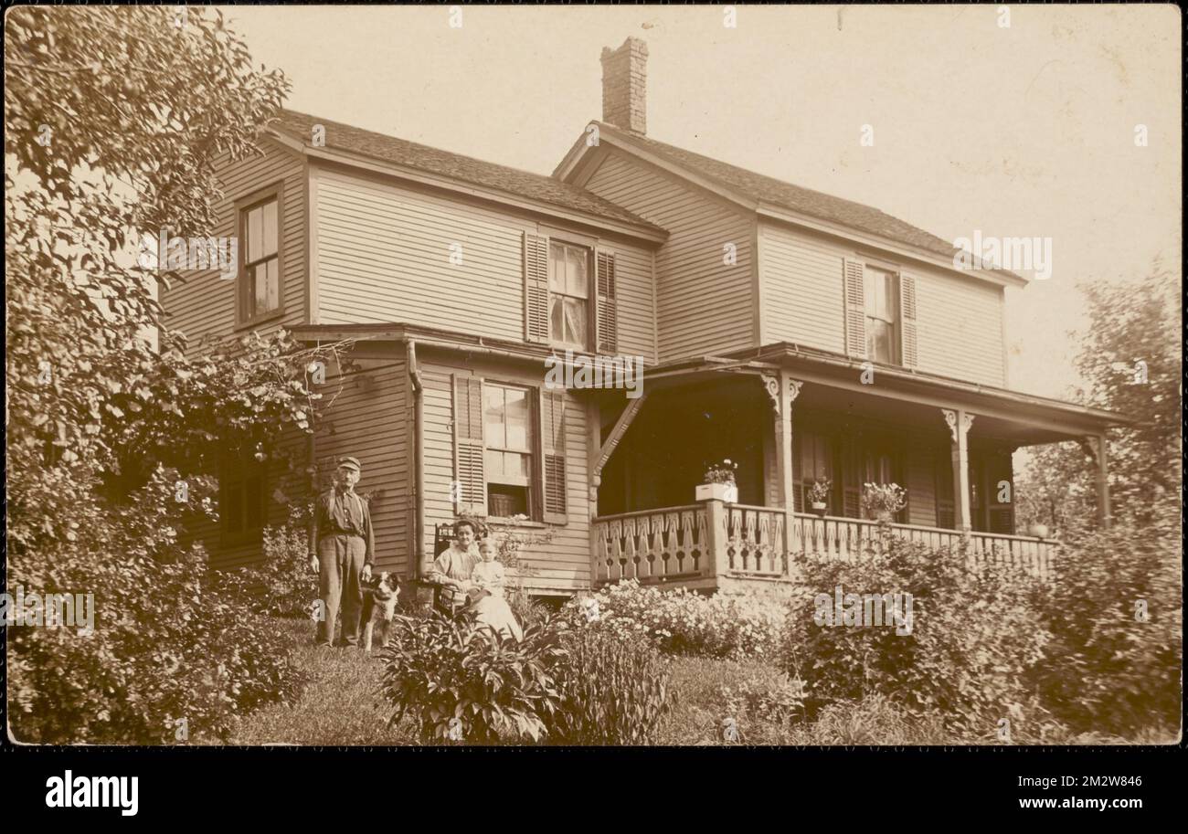 Family in Front of House ,. Messenger Collection Stock Photo - Alamy