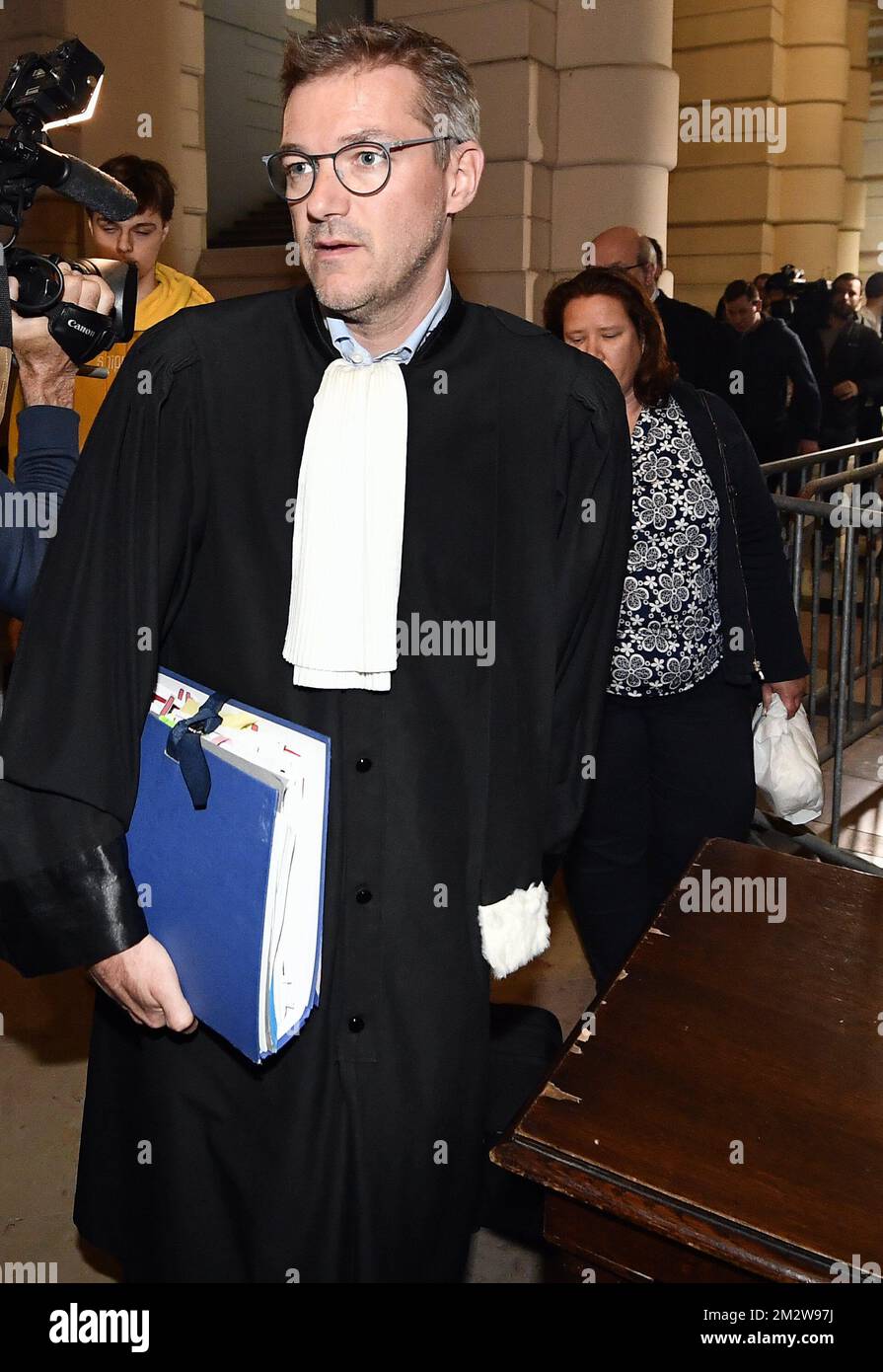 Lawyer Laurent Kennes pictured at the start of the start of the trial ...