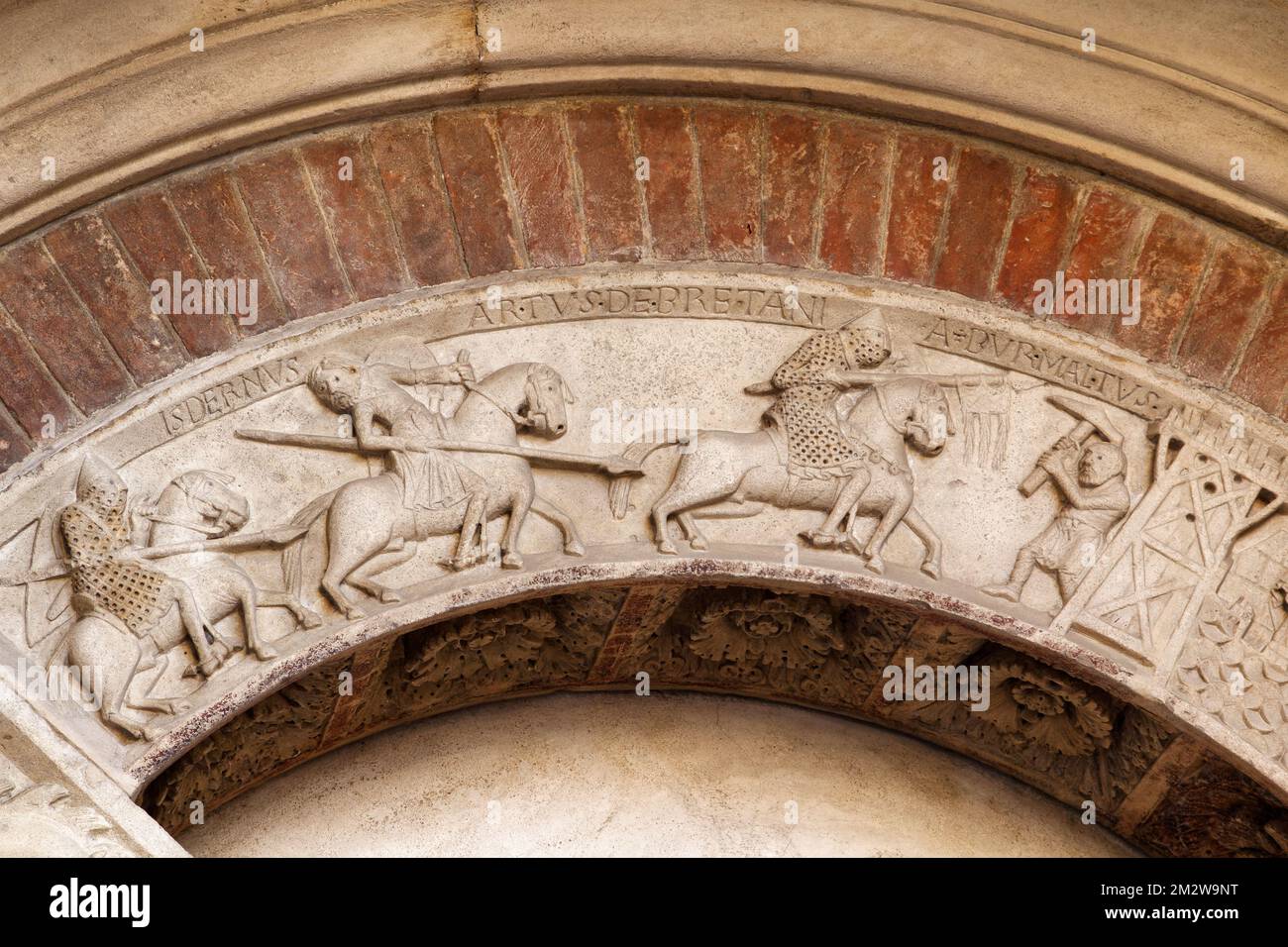 Porta della Pescheria (Modena Cathedral) - King Arthur and Yder ...
