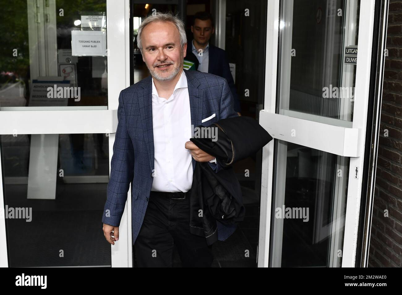 Lawyer Paul Van Rompaey, representing Bakelmans, talks to the press ...