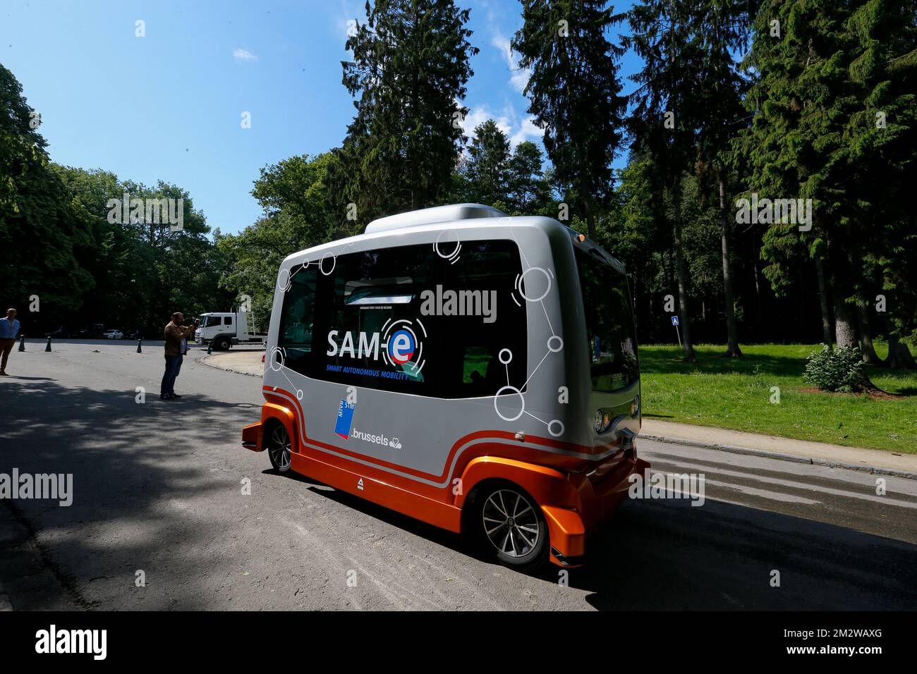 Pendelbussen hi-res stock photography and images - Alamy
