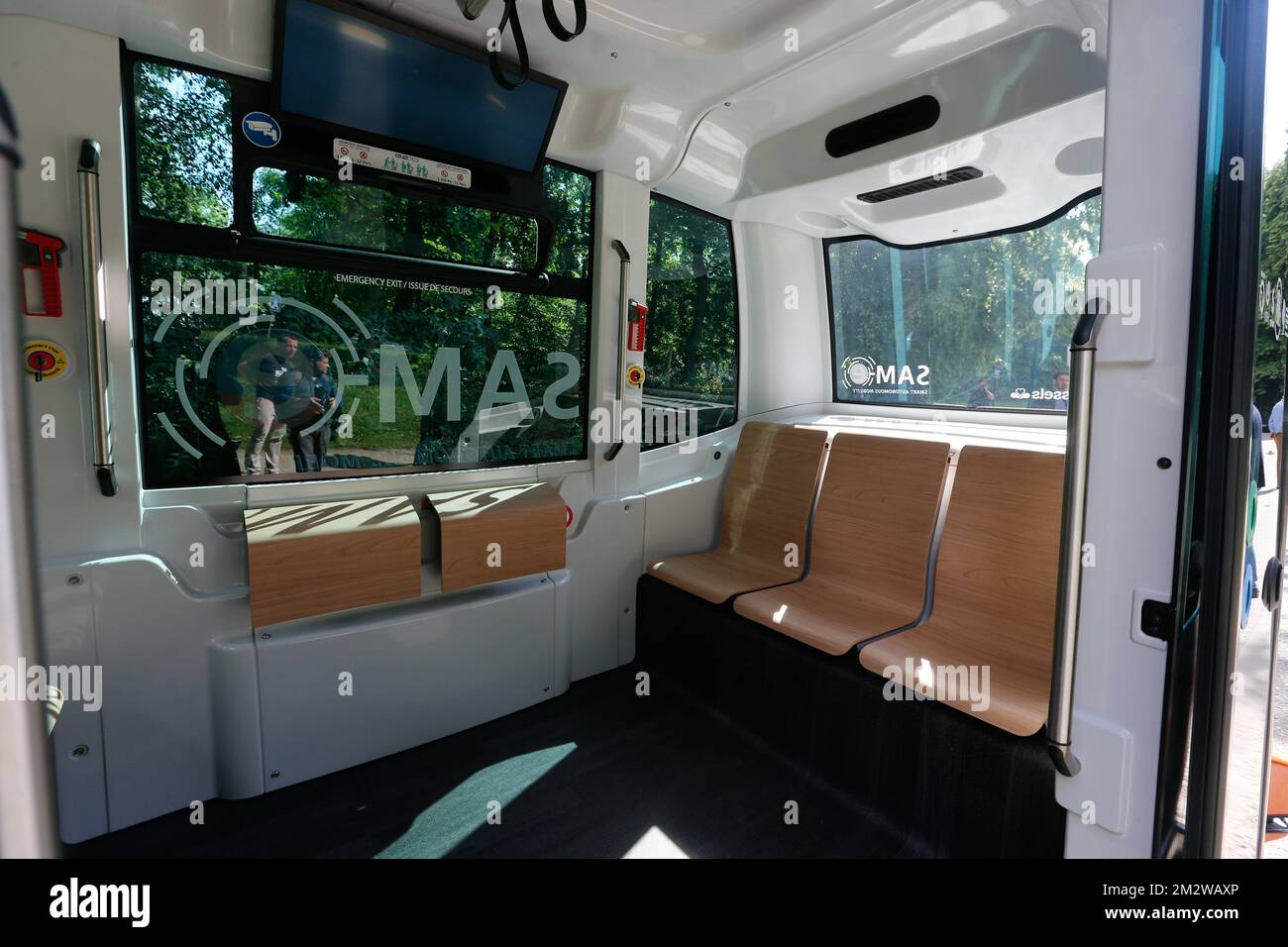 Pendelbussen hi-res stock photography and images - Alamy