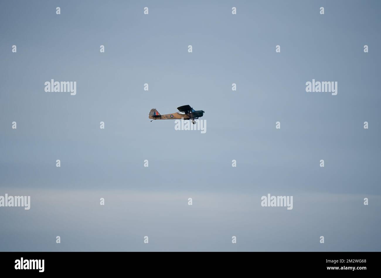 TW511 Auster 5 G-APAF vintage army liaison and observation aircraft ...