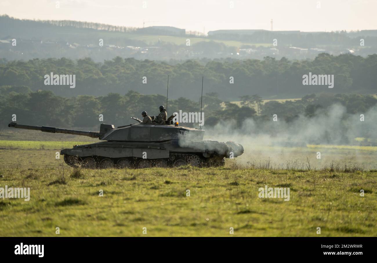 World war ii gunner british hi-res stock photography and images - Alamy