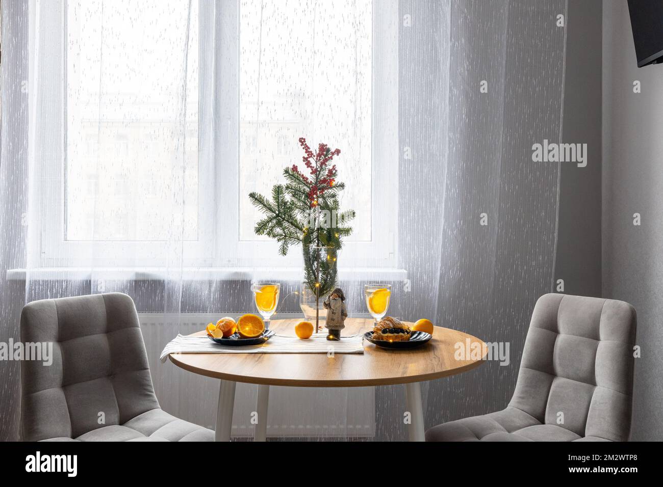 Photo of a cozy apartment with New Year decor Stock Photo - Alamy