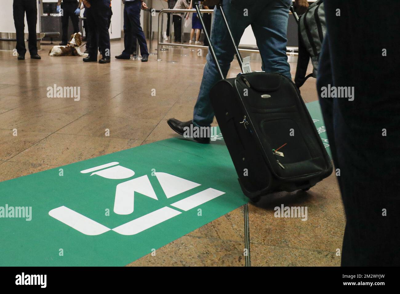 Illustration picture shows controls during the opening of a new customs ...