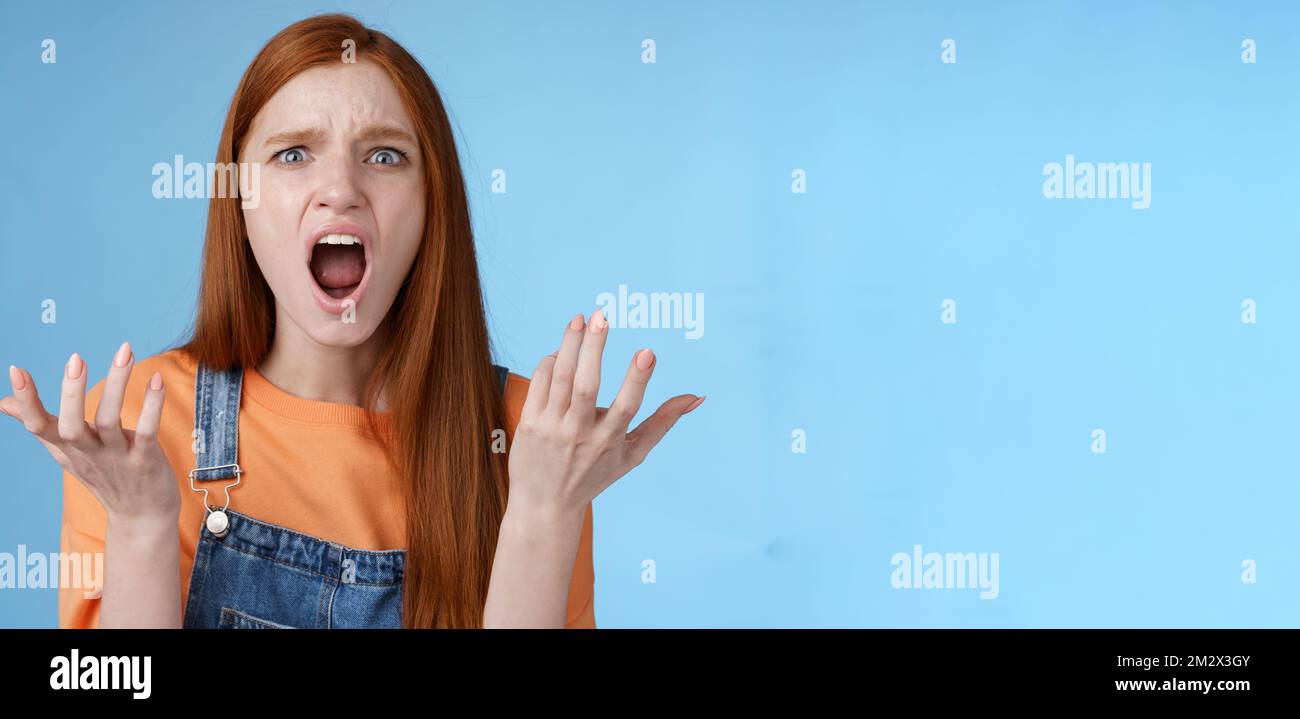 Outraged freak-out girlfriend shouting confused full disbelief raising ...