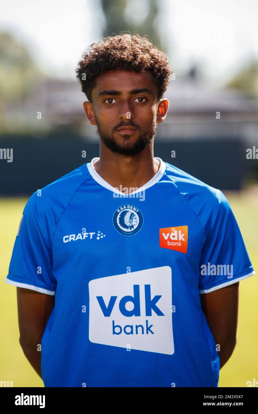 Gent's Tes Tekie poses for photographer, in marge of 2019-2020 ...